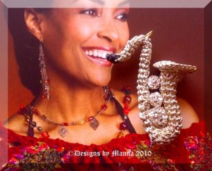 Crochet Saxophone Jewelry Pattern | Unusual & Miniature Crochet Pattern