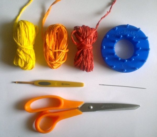 How To Make Bloom Loom Flowers On A Vintage Studio Twelve Loom